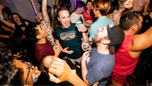 35 Bar Event Ideas to Bring in Regulars (and Keep Them Happy)